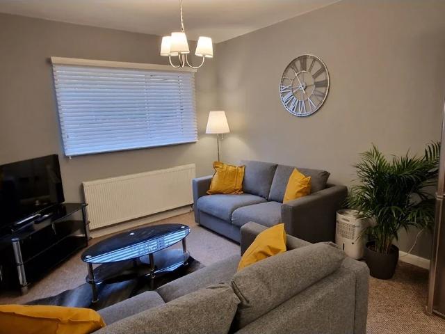 Apartment at Princes Avenue, Hull
