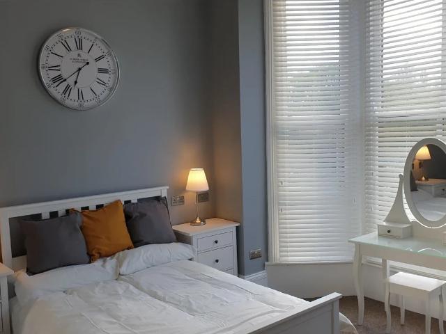 Apartment at Princes Avenue, Hull