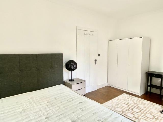 Apartment at Princes Gate, City of Westminster
