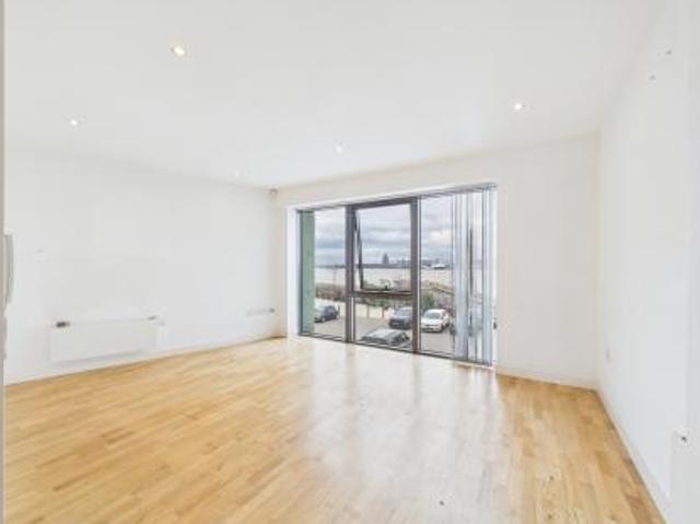 Apartment at Princes Parade, Liverpool