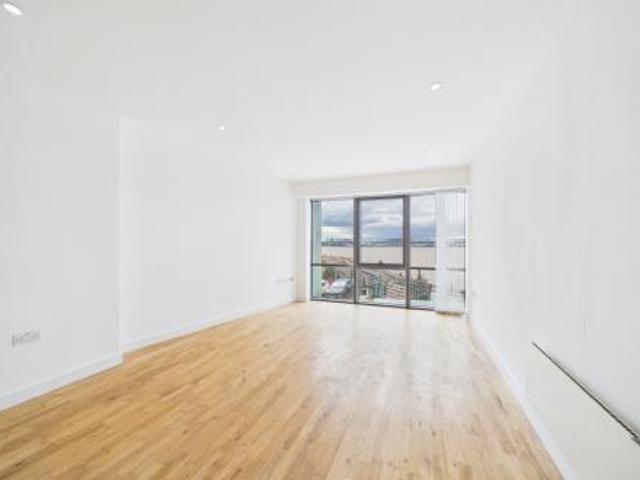 Apartment at Princes Parade, Liverpool