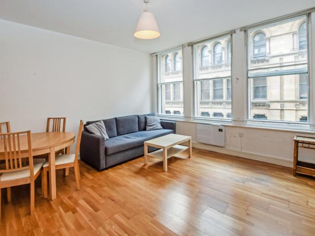 Apartment at Princess Street, Manchester