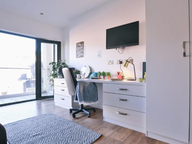 Apartment at Princess Road East, Leicester