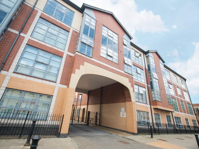 Apartment at Prospect Street, Hull