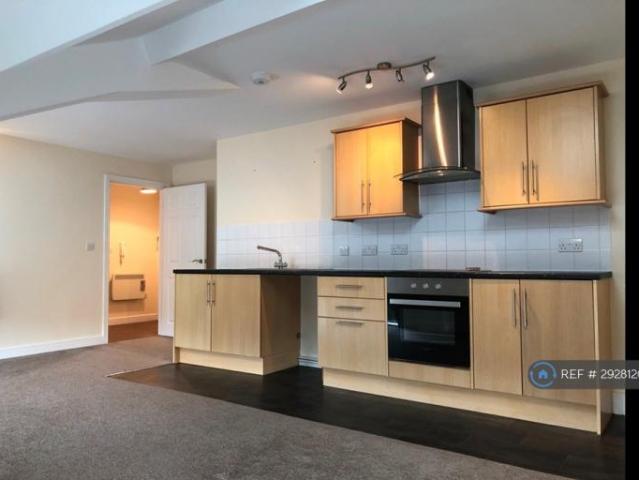 Apartment at Prospect Road, Wakefield