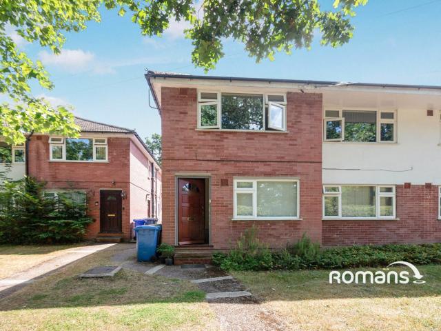 Apartment at Prospect Road, Rushmoor