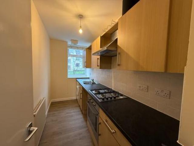 Apartment at Provost Road, Dundee