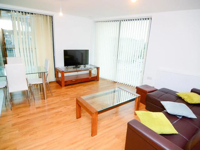 Apartment at Province Drive, Greater London