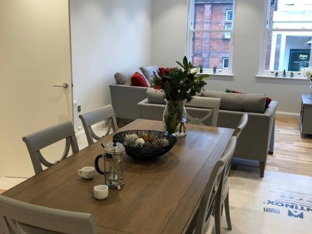 Apartment at Putney High Street, Greater London