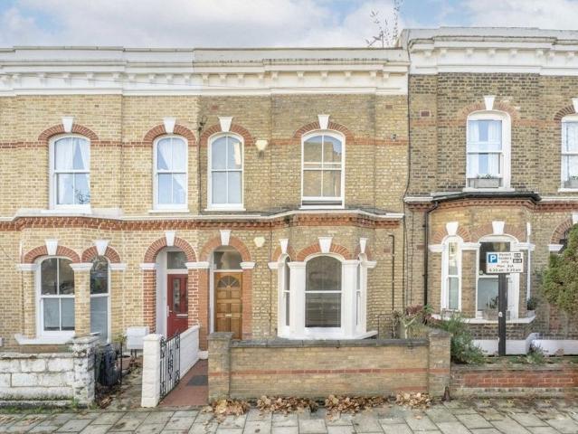Apartment at Pulross Road, Greater London
