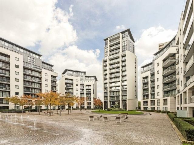 Apartment at Pump House Crescent, Greater London