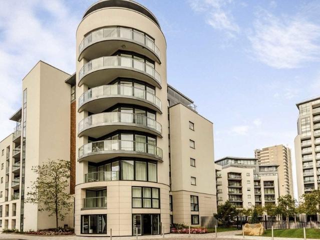 Apartment at Pump House Crescent, Greater London