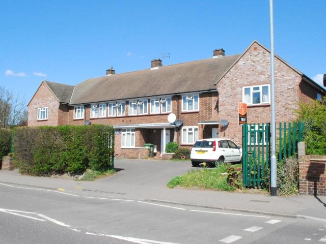 Apartment at Purfleet Road, Aveley