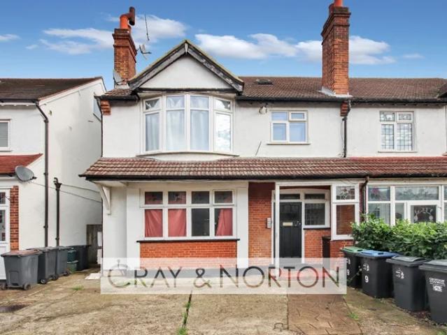 Apartment at Purley Park Road, London