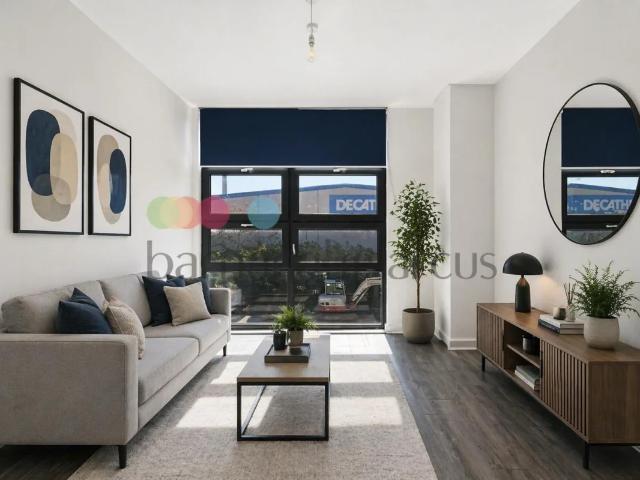 Apartment at Purley Way, Greater London