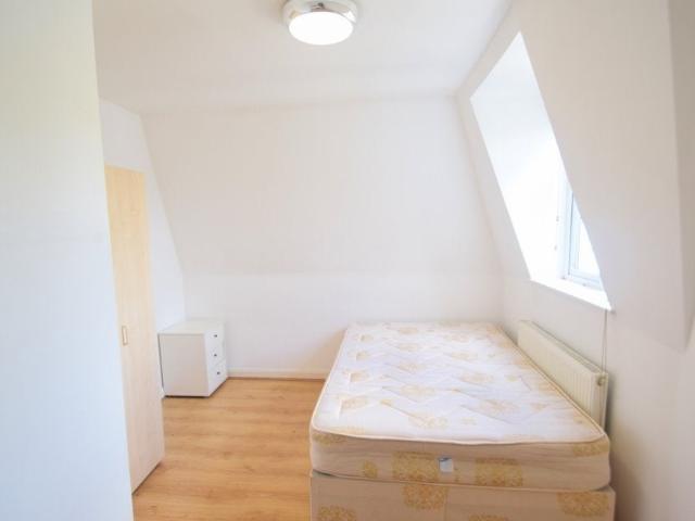 Apartment at Pursley Road, Greater London