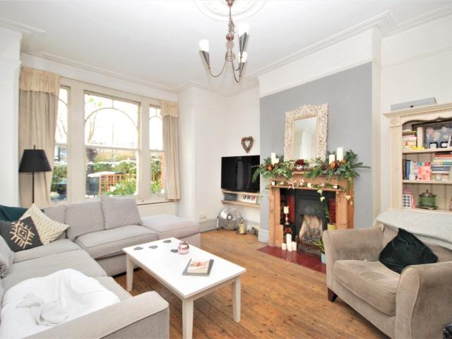 Apartment at Pymers Mead, Greater London