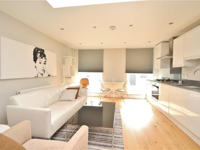 Apartment at Quarry Street, Guildford