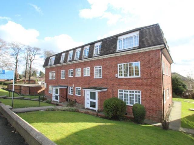 Apartment at Quarrie Dene Court, Leeds
