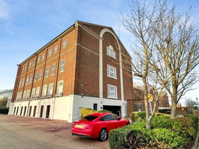 Apartment at Quayside, Chatham
