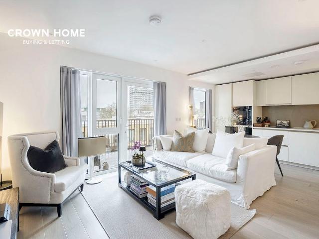 Apartment at Queen Caroline Street, Greater London