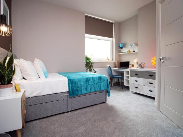 Apartment at Queen Anne Square, Cardiff