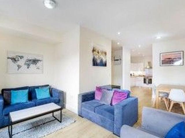 Apartment at Queen Street, Maidenhead