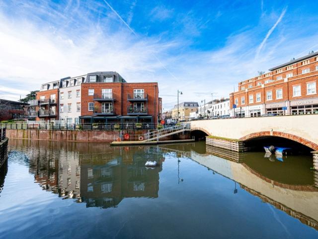 Apartment at Queen Street, Maidenhead