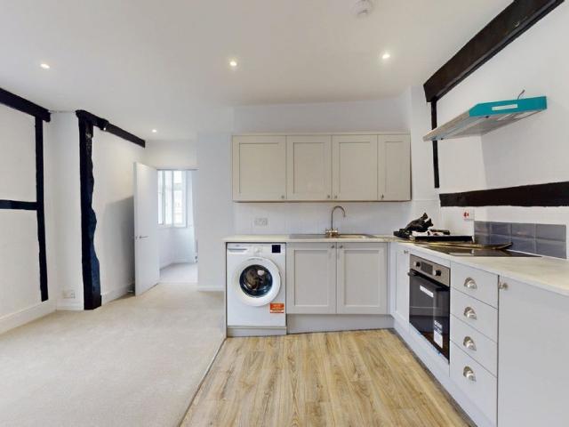 Apartment at Queen Street, Oxford