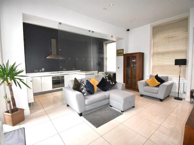 Apartment at Queen Street, Hull