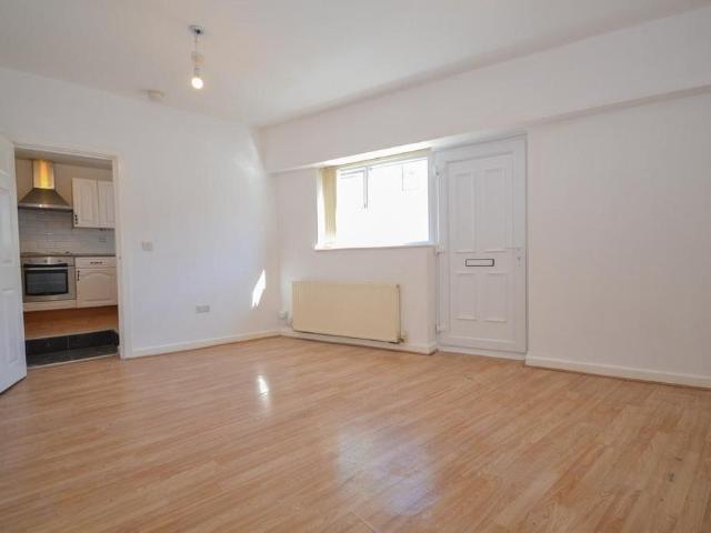 Apartment at Queen Street, Loftus