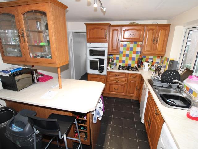 Apartment at Queen Street, Pontypridd