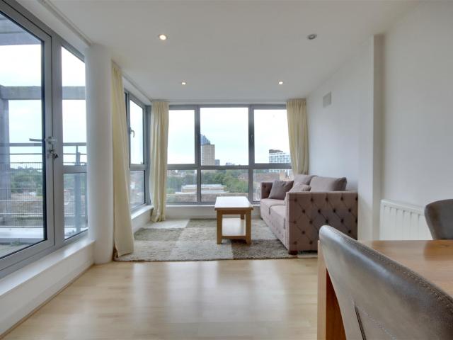 Apartment at Queen Street, Portsmouth
