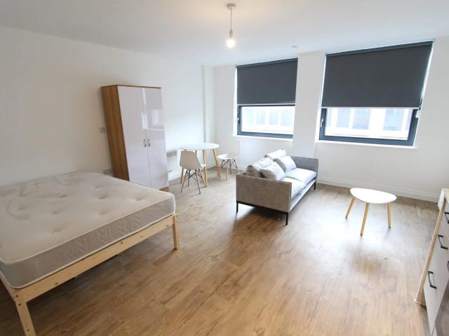 Apartment at Queen Street, Sheffield