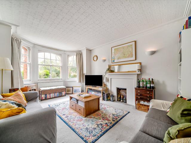 Apartment at Queen's Club Gardens, Greater London