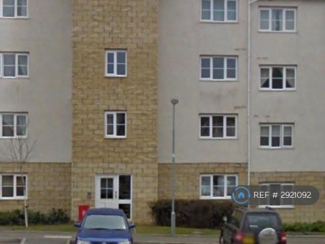 Apartment at Queens Crescent, Livingston