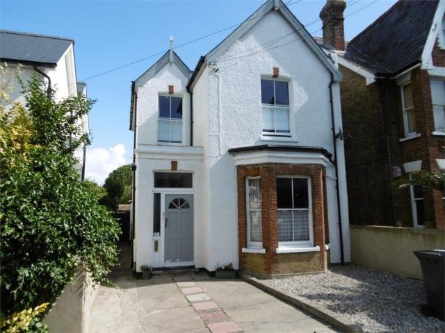 Apartment at Queens Gardens, Canterbury