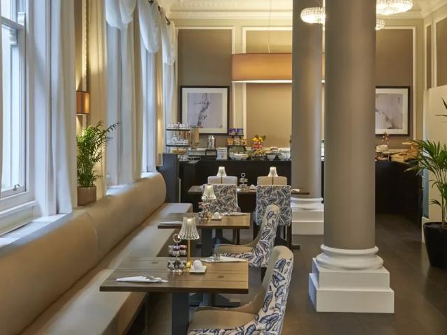 Apartment at Queen's Gate Gardens, Greater London