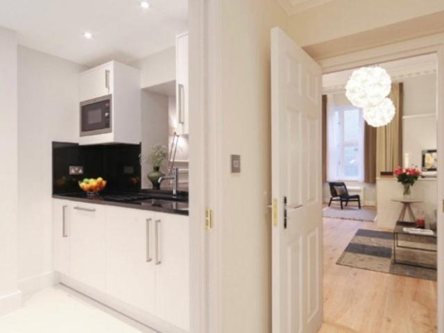 Apartment at Queen's Gate, Greater London