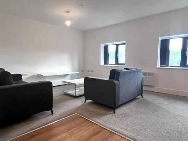 Apartment at Queens Park Gardens, Crewe