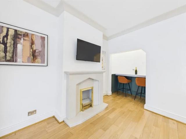 Apartment at Queen's Road, Cheltenham