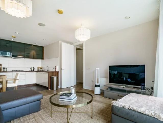 Apartment at Queens Road, Belfast
