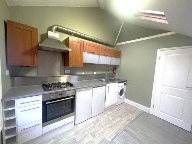 Apartment at Queen's Road, Brighton