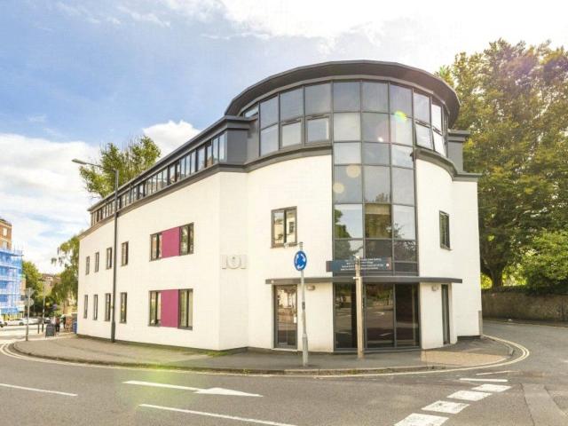 Apartment at Queen's Road, Bristol
