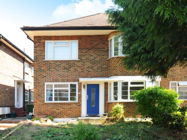 Apartment at Queen's Road, Greater London