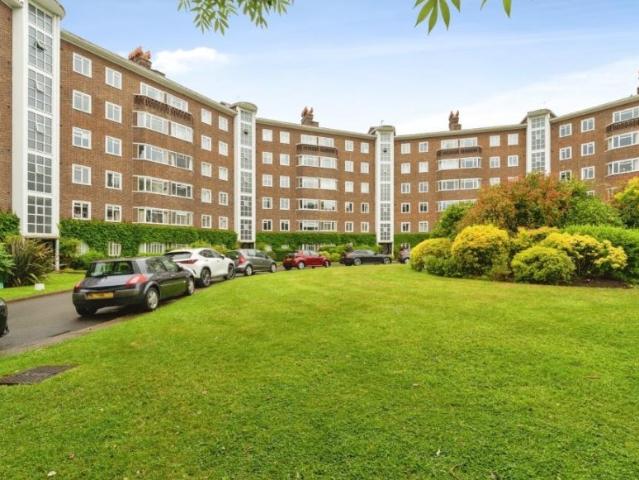 Apartment at Queens Road, Greater London