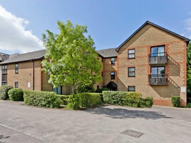 Apartment at Queens Road, Greater London