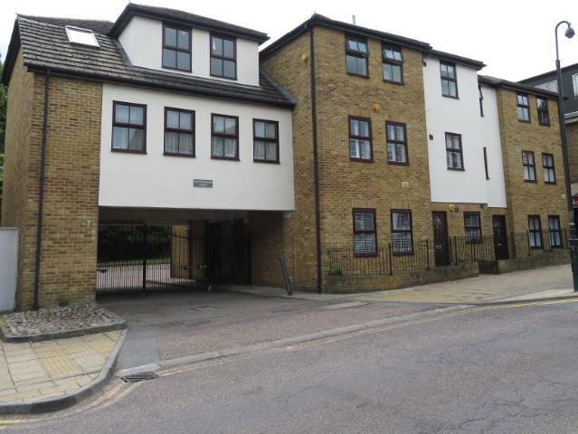 Apartment at Queen's Road, Epping Forest