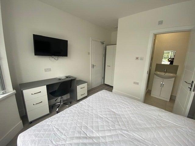 Apartment at Queens Road, Nottingham