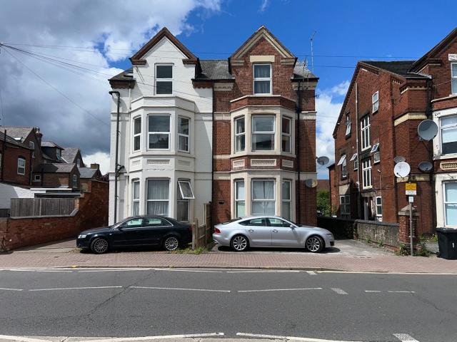 Apartment at Queens Road, Nottingham